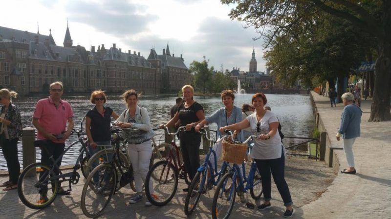 Den Haag Fietstour I Langs dé Highlights I Inclusief lekker Haags gebakje!